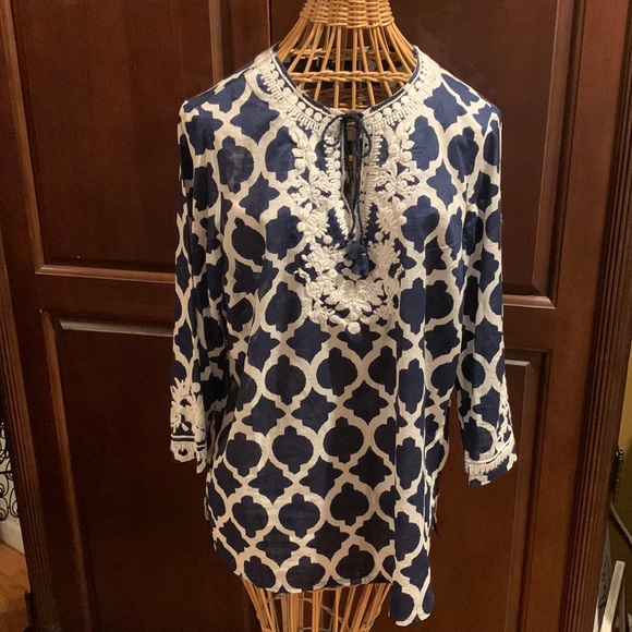 Talbots | Tops | Talbots Petite Sp Navy White Woven Cotton Split Neck ...